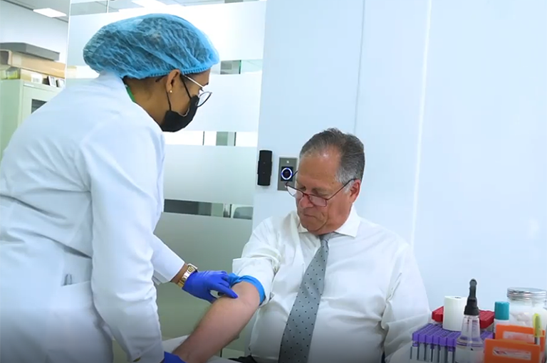 Diagnosis - Imágenes Médicas y Laboratorio Clínico